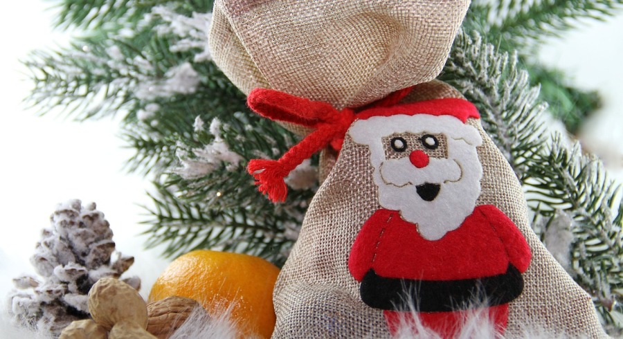 Básnička pro Mikuláše · Pigy.cz · pohádkové rádio · hry · omalovánky ...